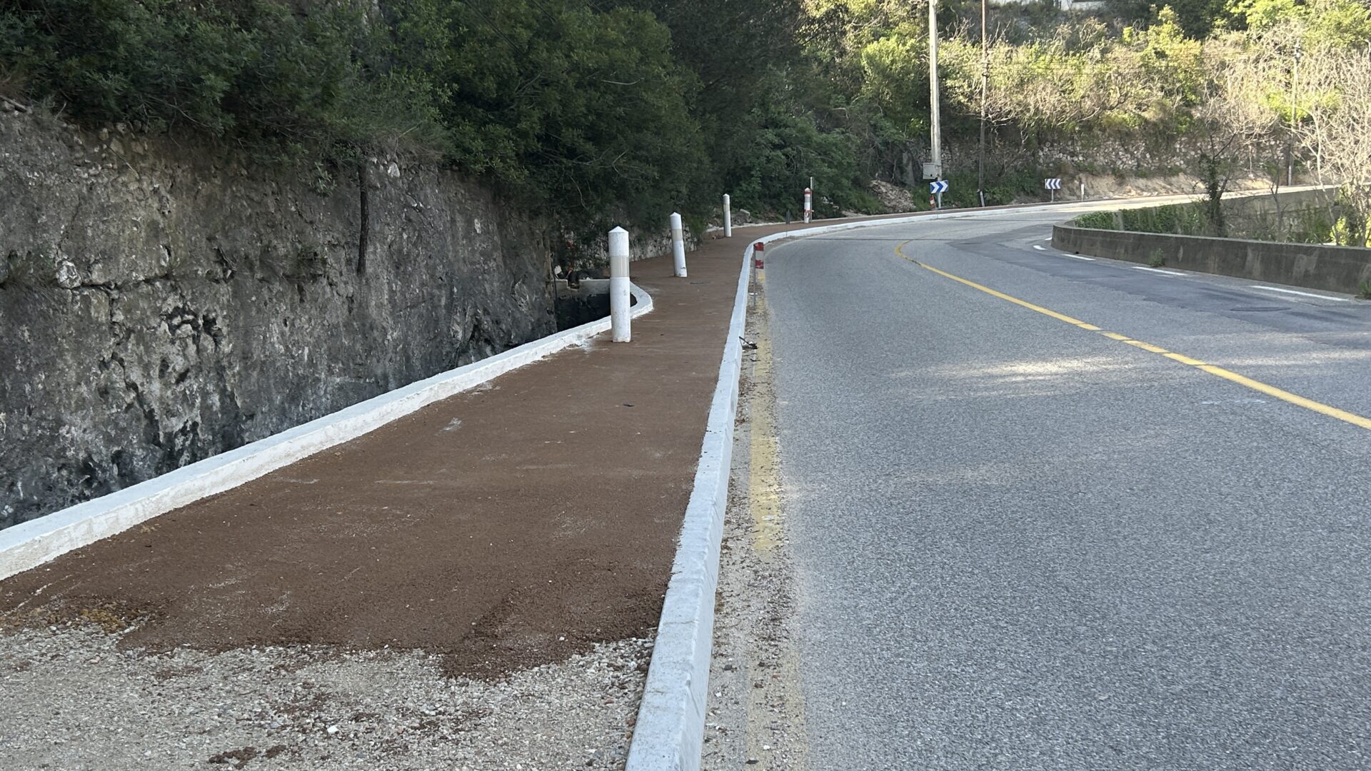 LE DÉPARTEMENT DU VAR RÉALISE DES TRAVAUX SUR LA RD N8 RÉFECTION DE ...